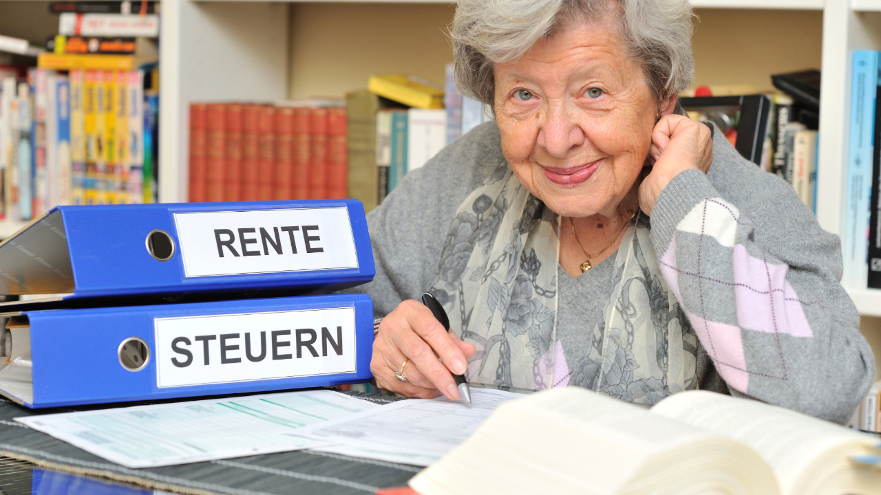 Rente: Doppelbesteuerung fällt weg - Wer profitiert davon? Rente: Doppelbesteuerung fällt weg - Wer profitiert davon?